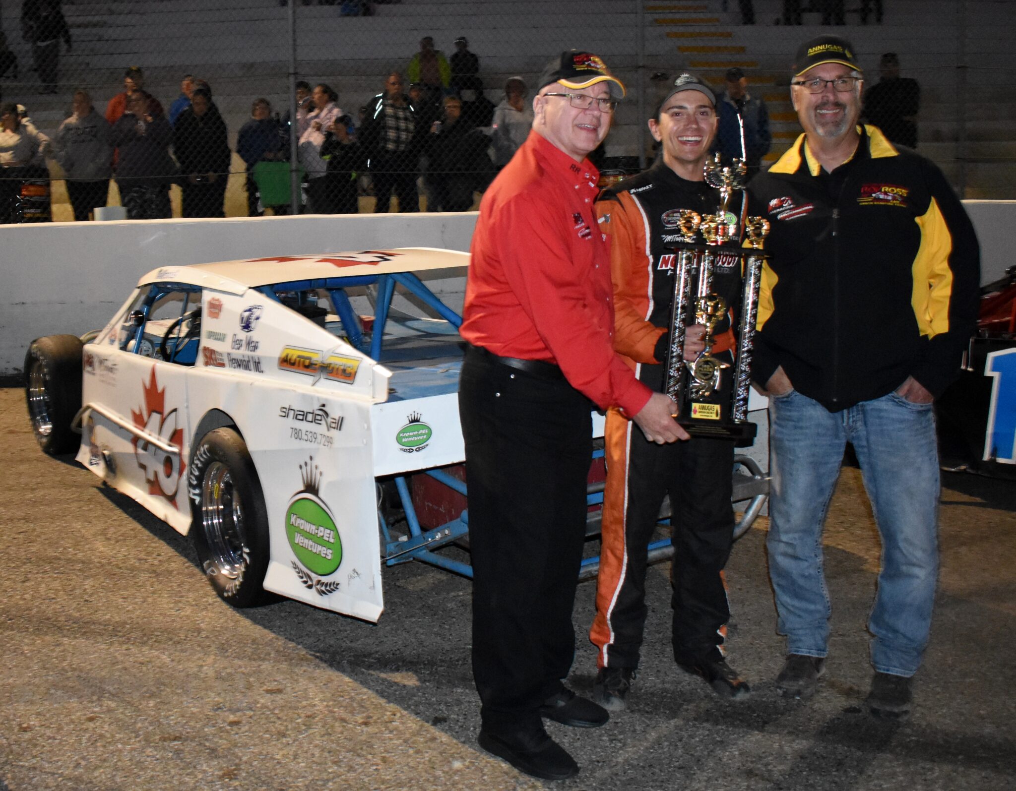 Mike Clark won the 24th Annual IMCA Roy Ross Memorial Race at EIR