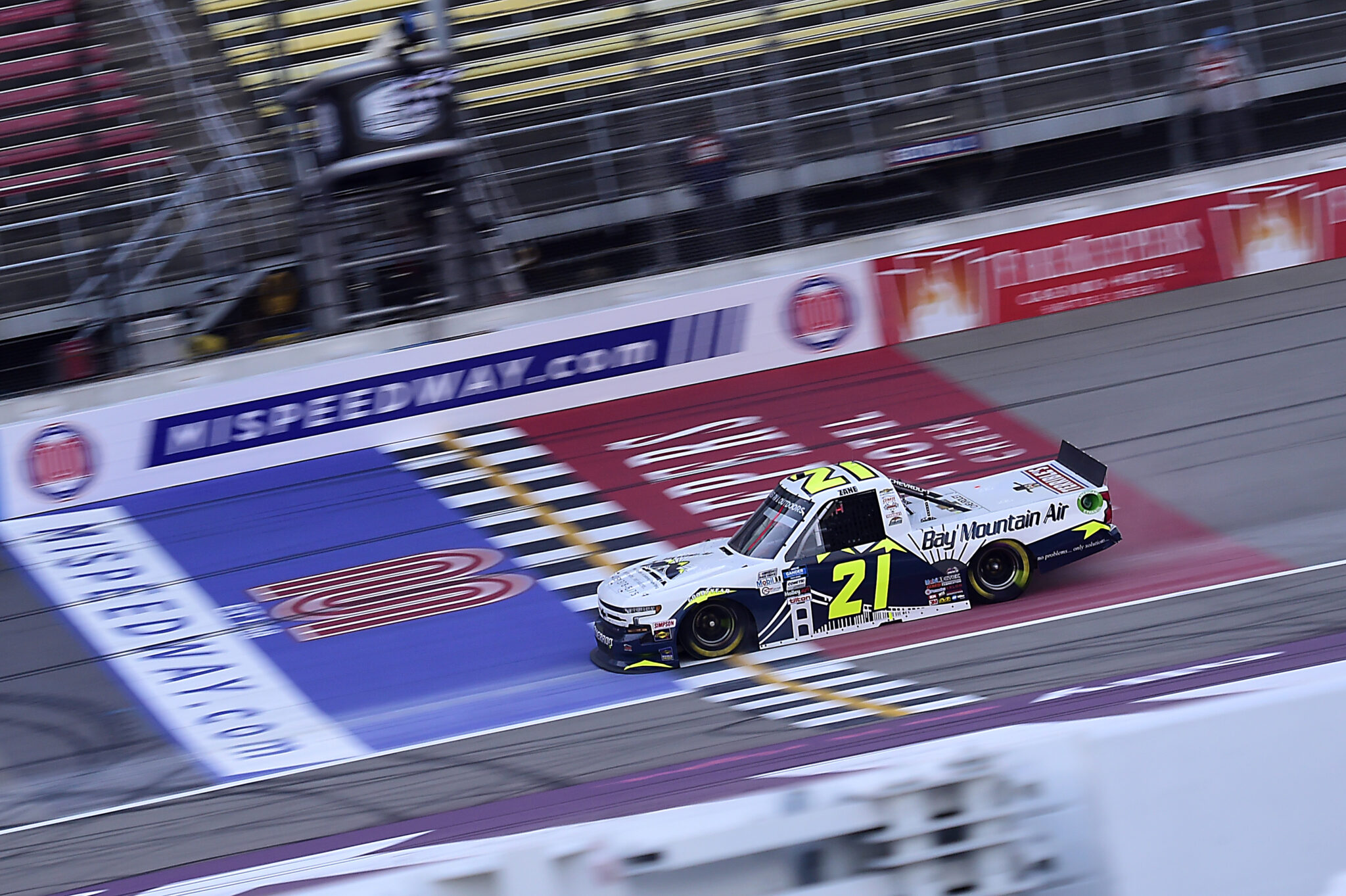 Rookie Zane Smith won his 1st NASCAR Gander RV & Outdoors Truck Series ...